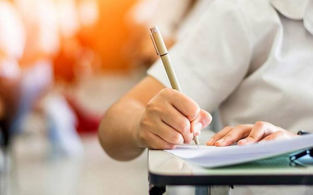 UP Board revokes recognition of 465 inactive schools after 2 academic ...