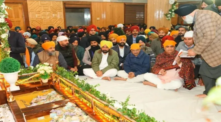 Punjab Govt Prepares to Host 350th Martyrdom of Sri Guru Tegh Bahadur ...